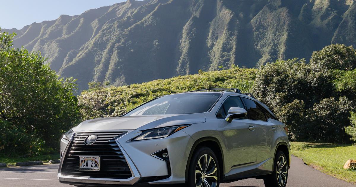 Lexus RX 2017 rental in Honolulu, HI by Bailey | Turo