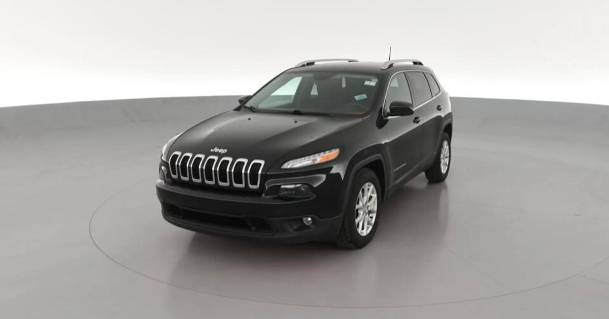 Jeep Cherokee 2016 rental in Cleveland, OH by Steadfast Car Rental L ...