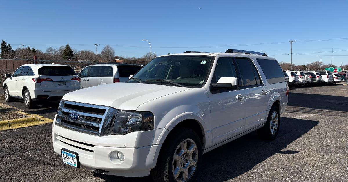 Ford Expedition EL 2013 rental in Saint Paul, MN by Amazing C. | Turo