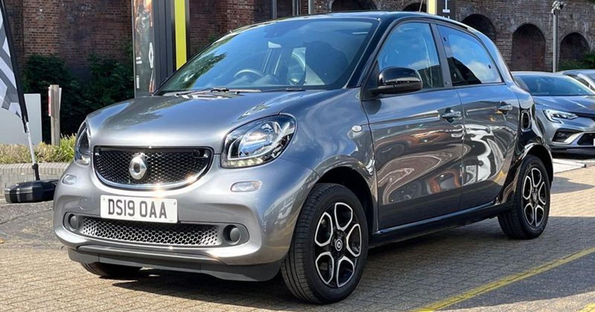 smart forfour 2019 rental in Guildford, ENGLAND by Dimiter Milchev | Turo