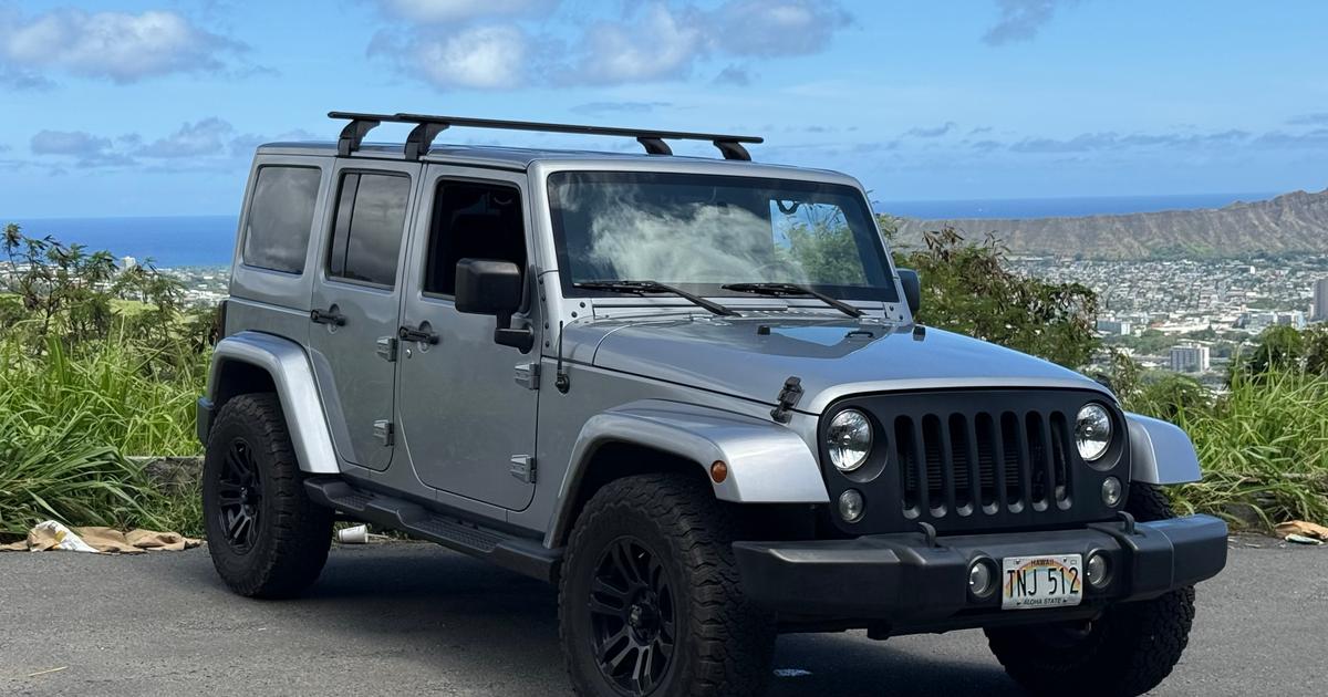 Jeep Wrangler Unlimited 2015 rental in Honolulu, HI by Justin B. | Turo