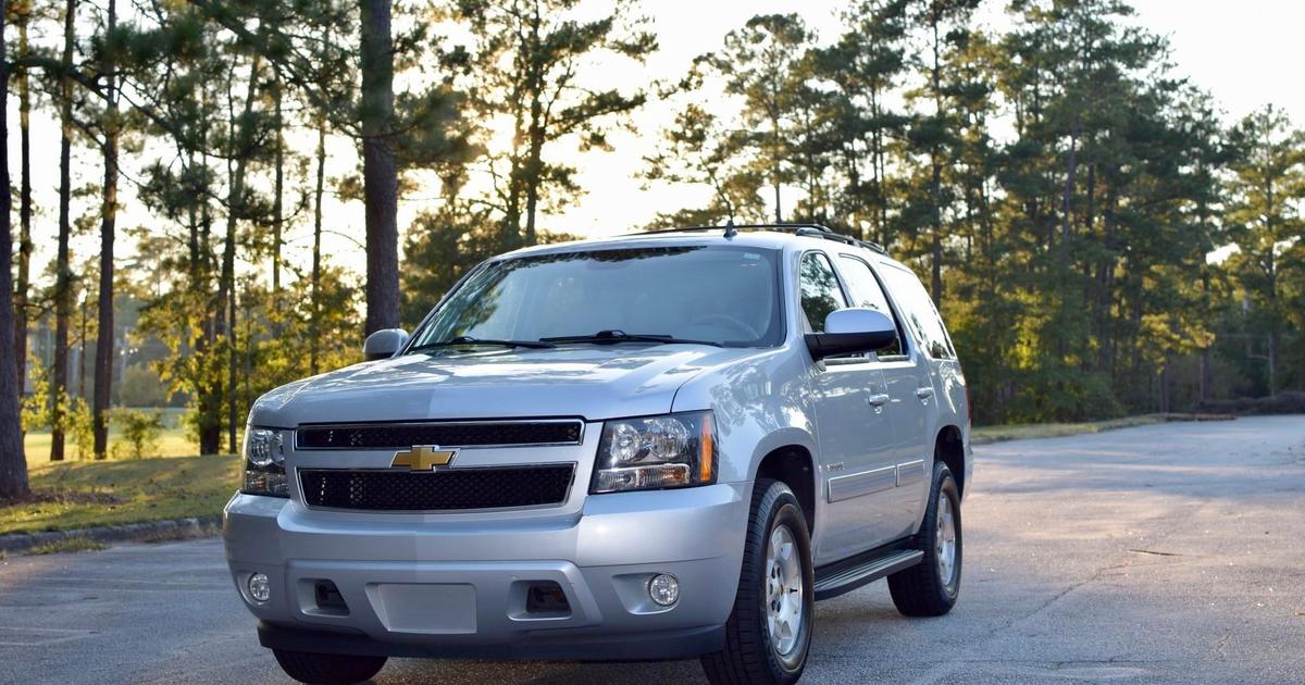 Chevrolet Tahoe 2014 rental in Wedgefield, SC by Rodriquez | Turo