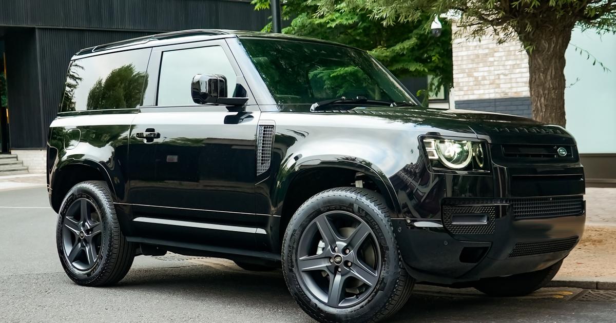 Land Rover 90 Defender 2025 rental in London, Chiswick by Denver D. | Turo