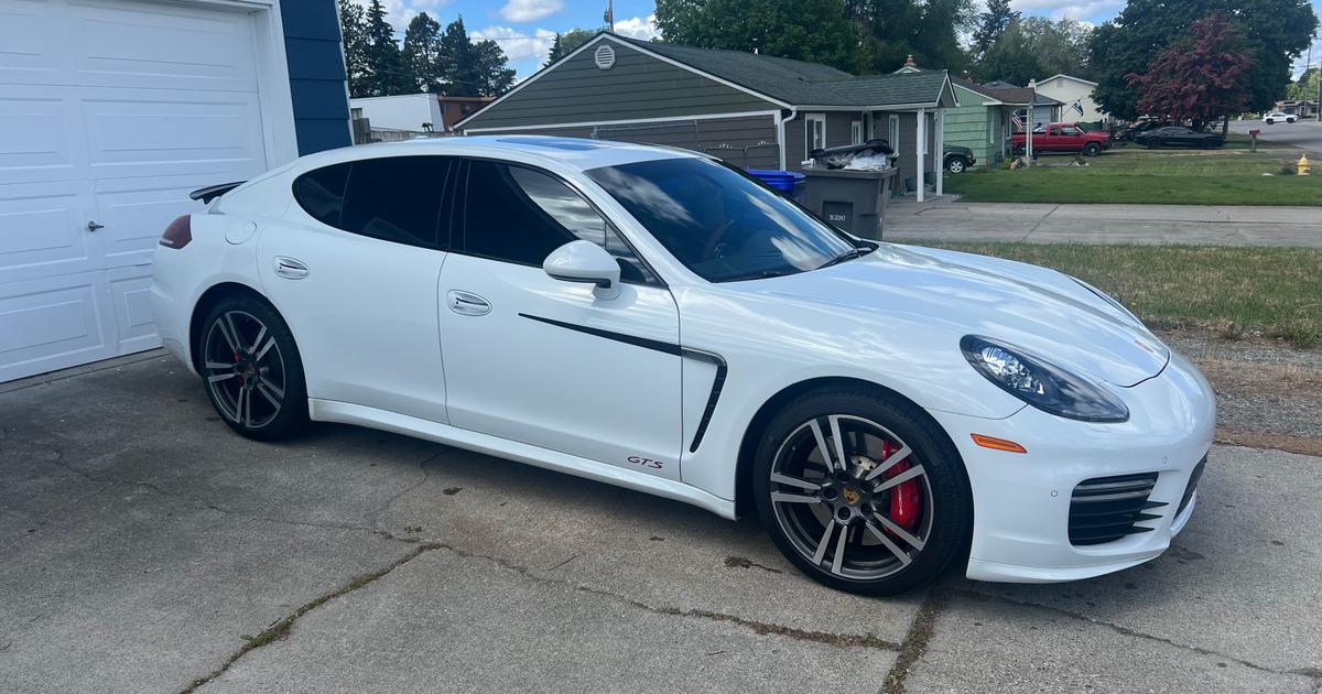 Porsche Panamera 2016 rental in Spokane Valley, WA by Alex L. | Turo