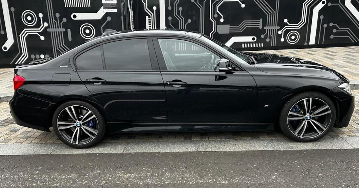 BMW 3 Series 2017 rental in London, ENGLAND by JJ J. | Turo