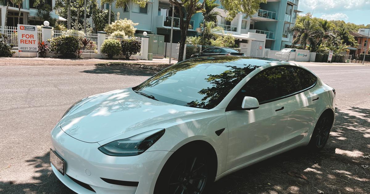 Tesla MODEL 3 2021 rental in Whitfield, QLD by Igor P. | Turo