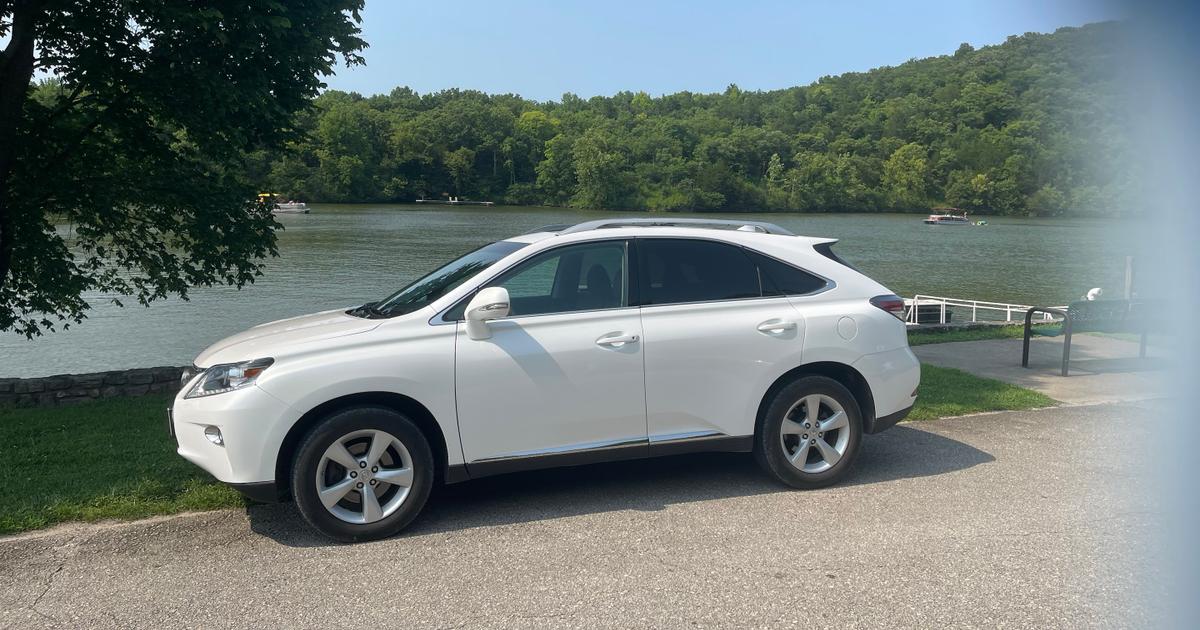 Lexus RX 2015 rental in Camdenton, MO by Tracey H. | Turo