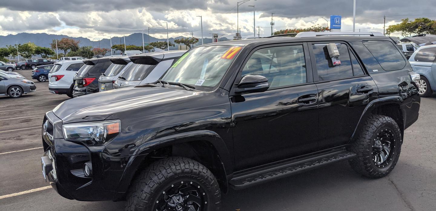 Toyota 4Runner 2017 rental in Honolulu, HI by KYLE W. | Turo