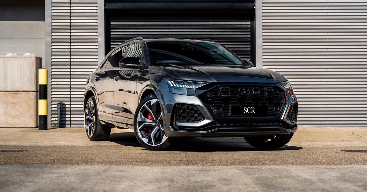 Audi RS Q8 2022 rental in London, ENGLAND by Chris (Sealey Car Rentals ...